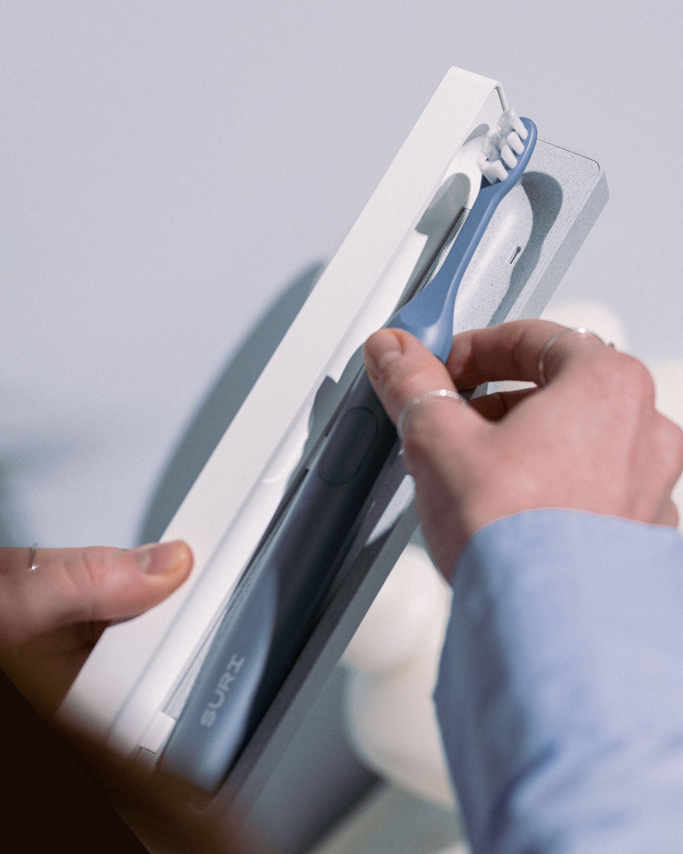 SURI | Sustainable Electric Toothbrush